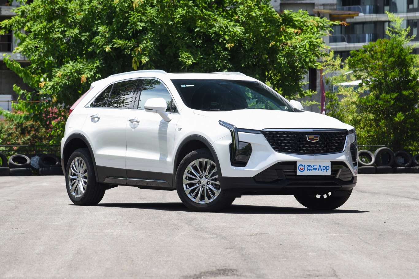 【凯迪拉克XT428T 两驱豪华型侧前45度车头向右水平图片-汽车图片大全】-易车