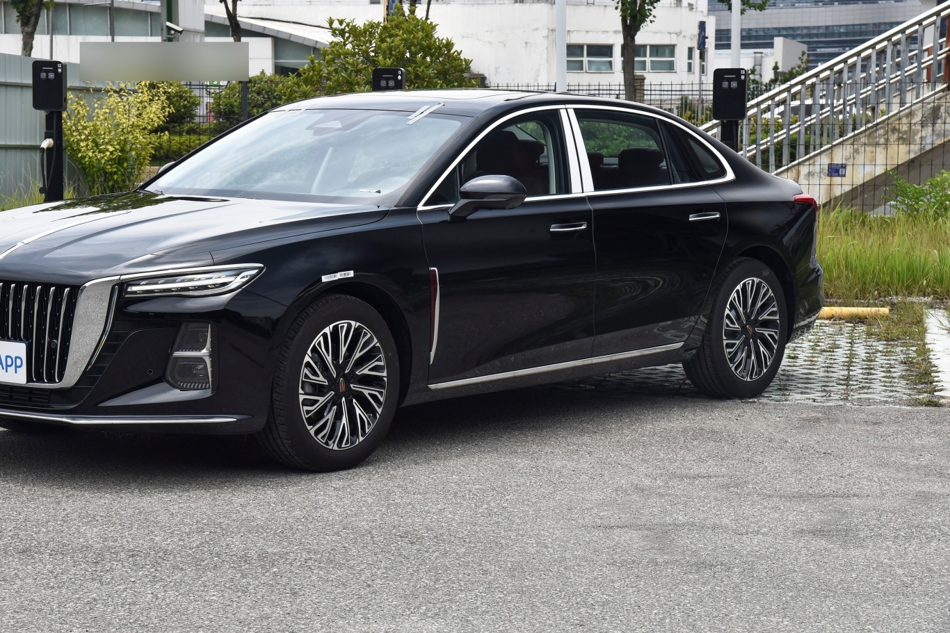 【红旗H52.0T 自动智联旗畅版外观细节图片-汽车图片大全】-易车