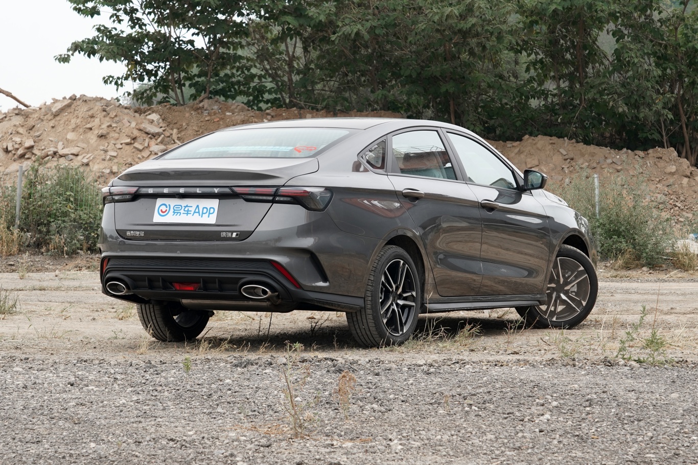 【缤瑞缤瑞COOL 1.5T 冠军版侧后45度车头向右水平图片-汽车图片大全】-易车