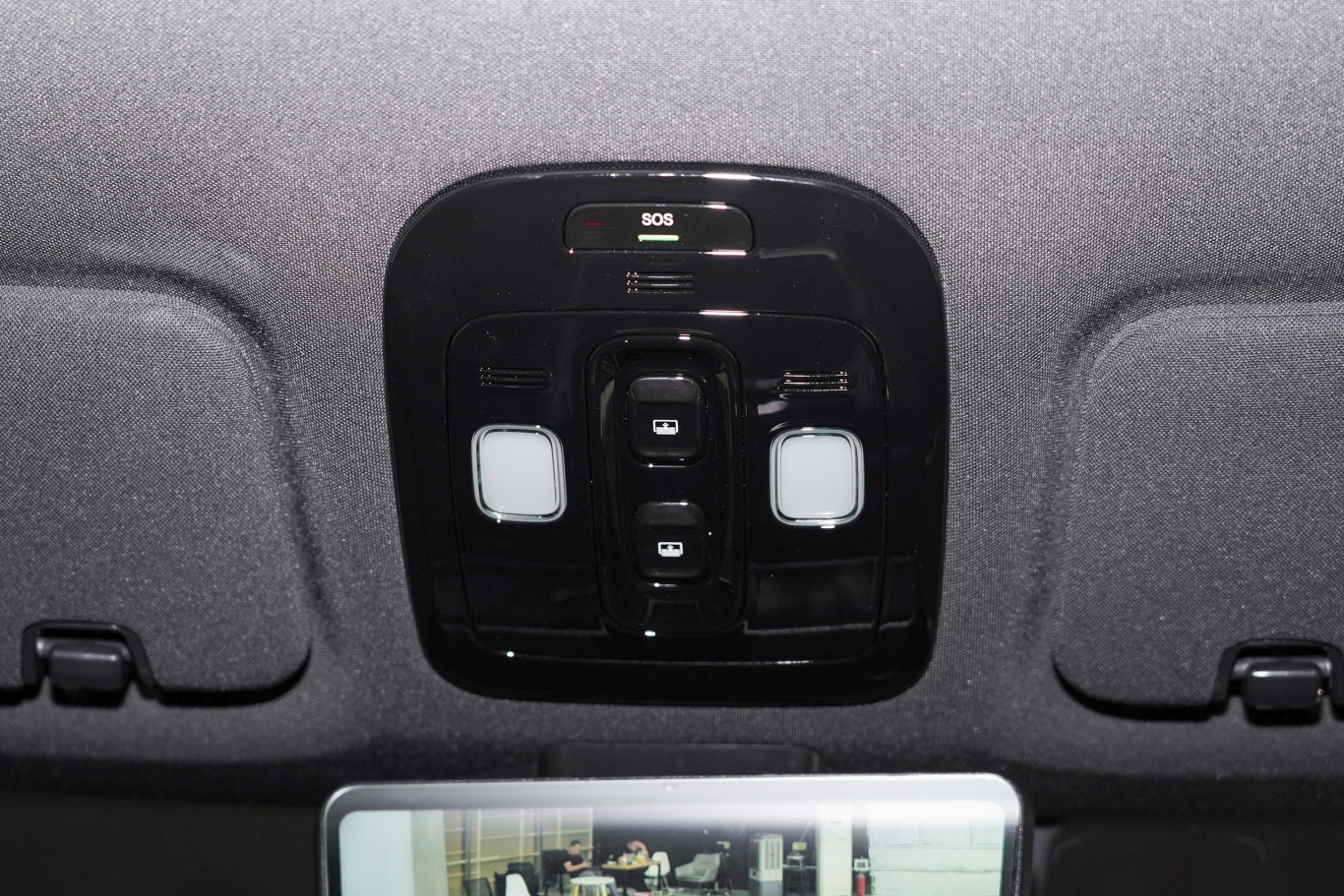 【极石011.5T 235km 全能版 7座中控图片-汽车图片大全】-易车