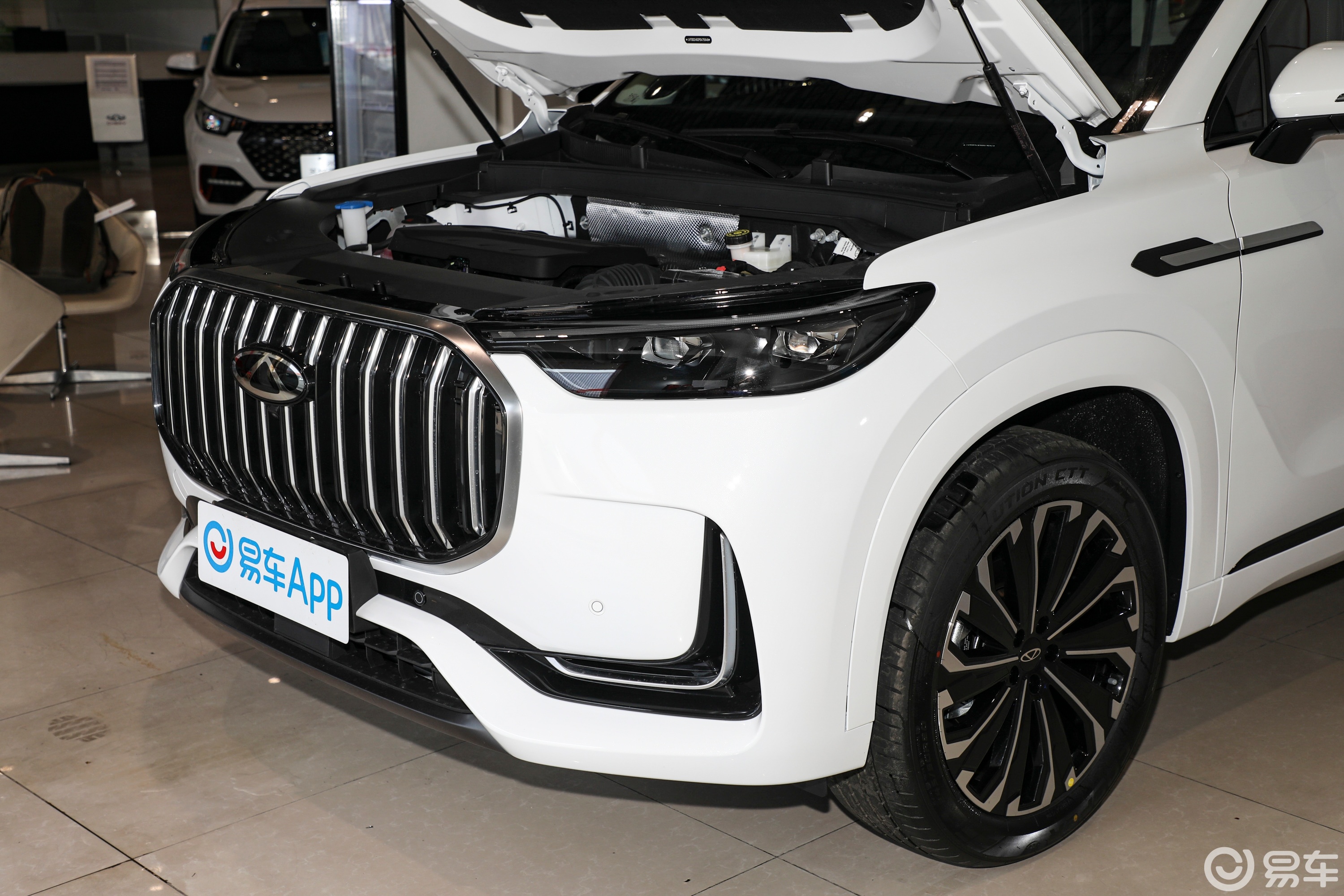 【瑞虎92.0T 自动四驱至臻版 7座动力底盘图片-汽车图片大全】-易车