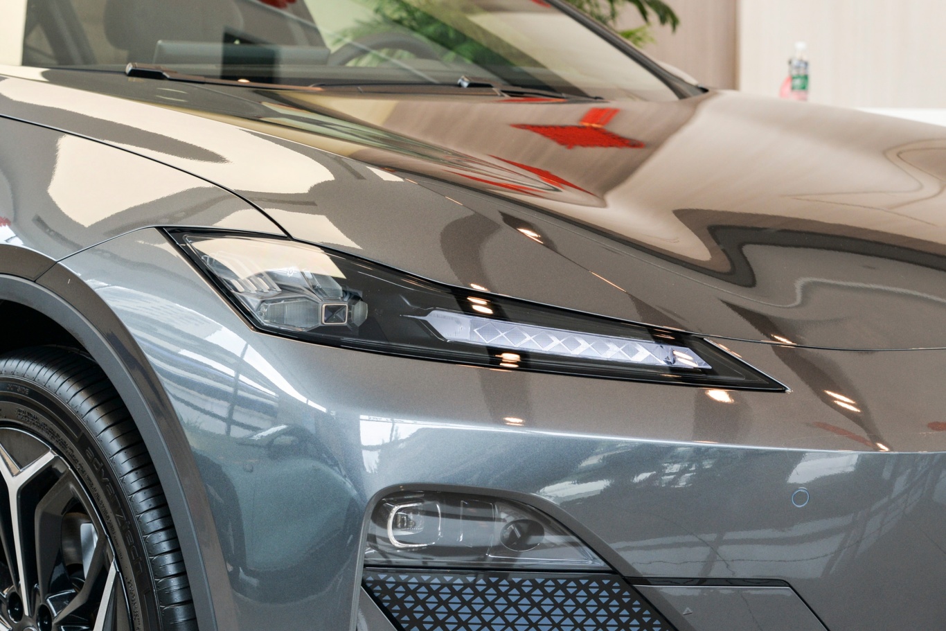 【深蓝SL03增程版 200km Max外观灯组图片-汽车图片大全】-易车