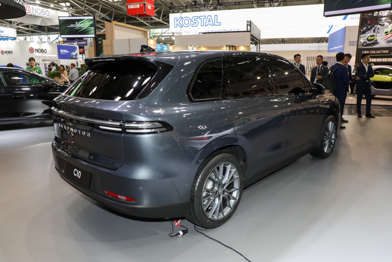 【零跑C10纯电版 530km 530激光雷达版外观图片-汽车图片大全】-易车