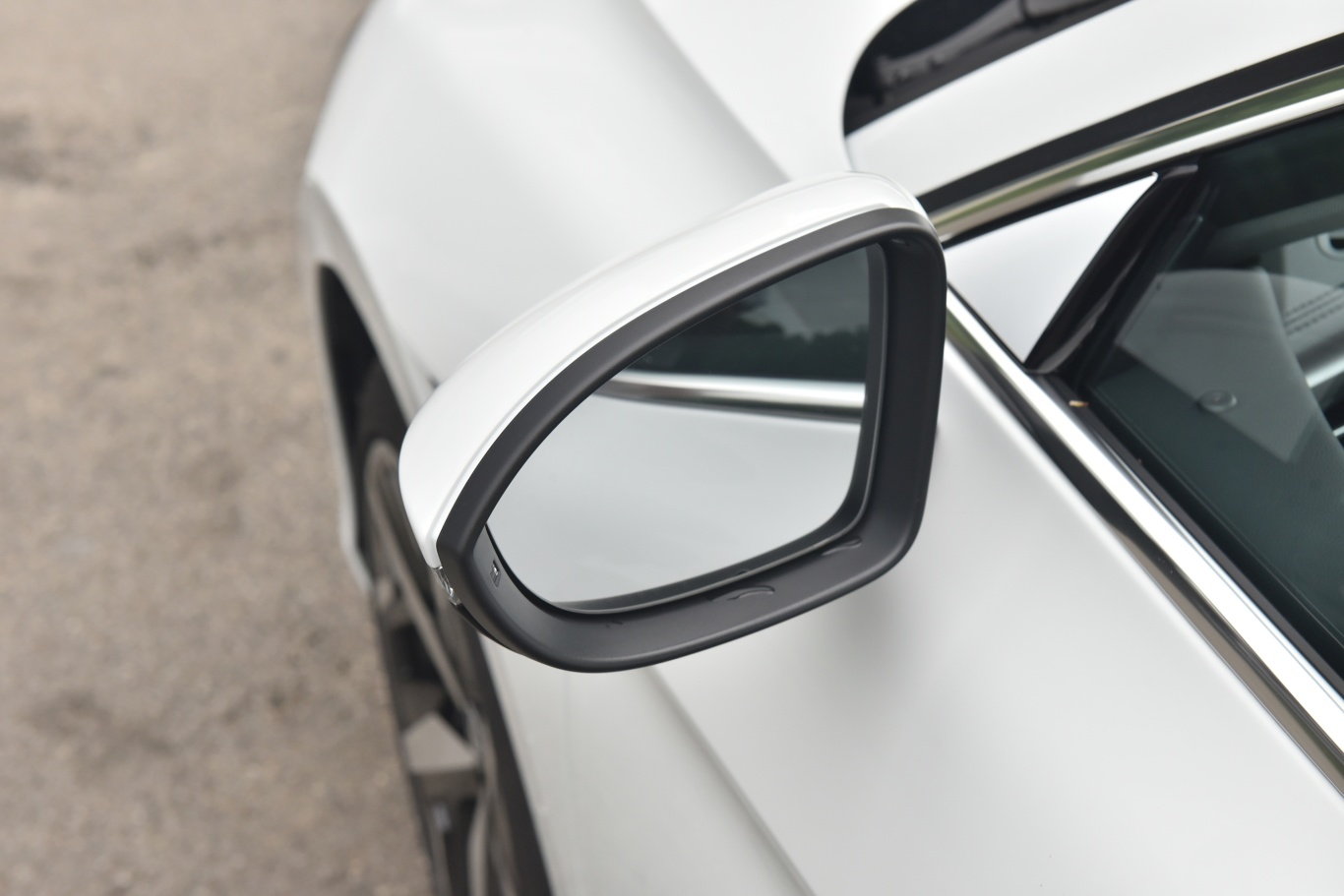 【凌渡凌渡L 280TSI 酷辣版后视镜镜面图片-汽车图片大全】-易车