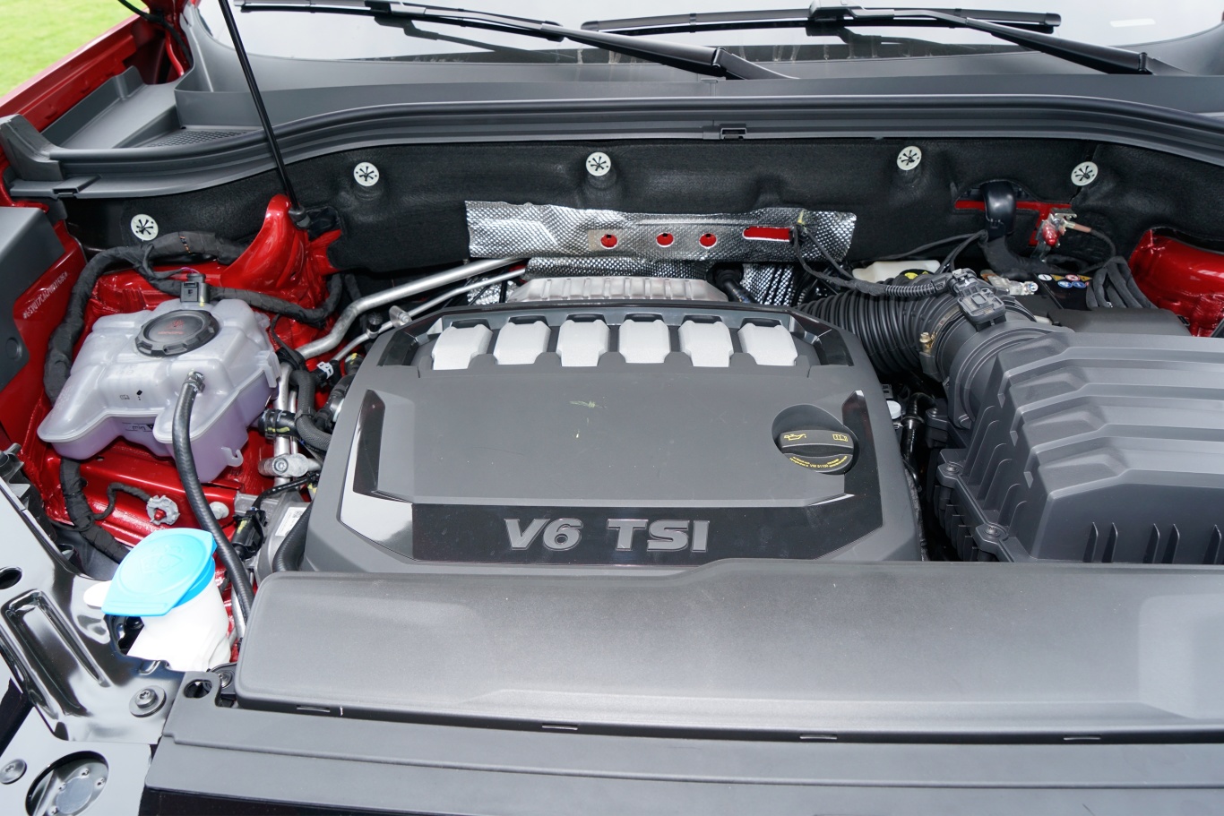 【途昂X530 V6 四驱尊崇旗舰版发动机特写图片-汽车图片大全】-易车