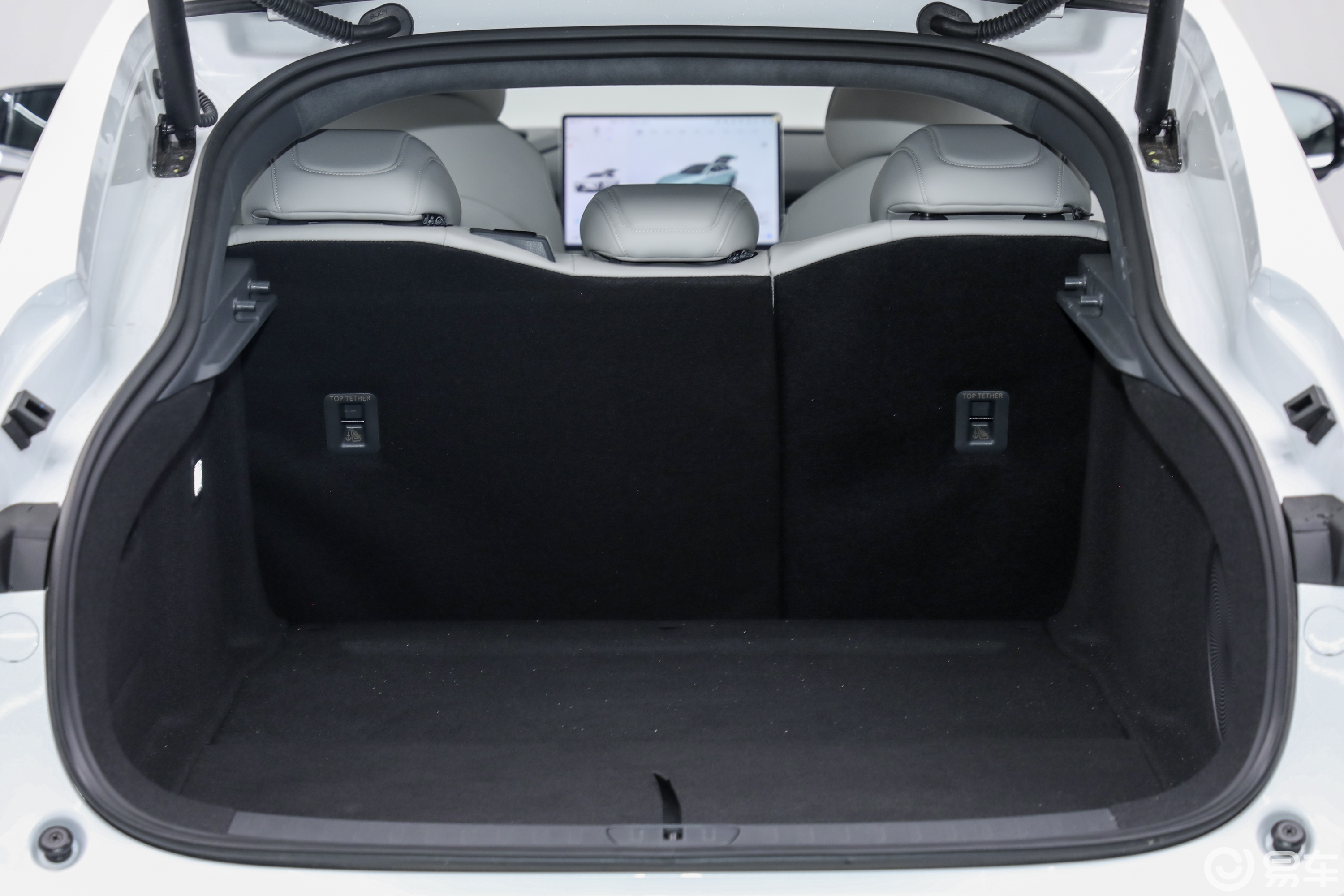 【长安启源A07增程 200km Max后备厢图片-汽车图片大全】-易车