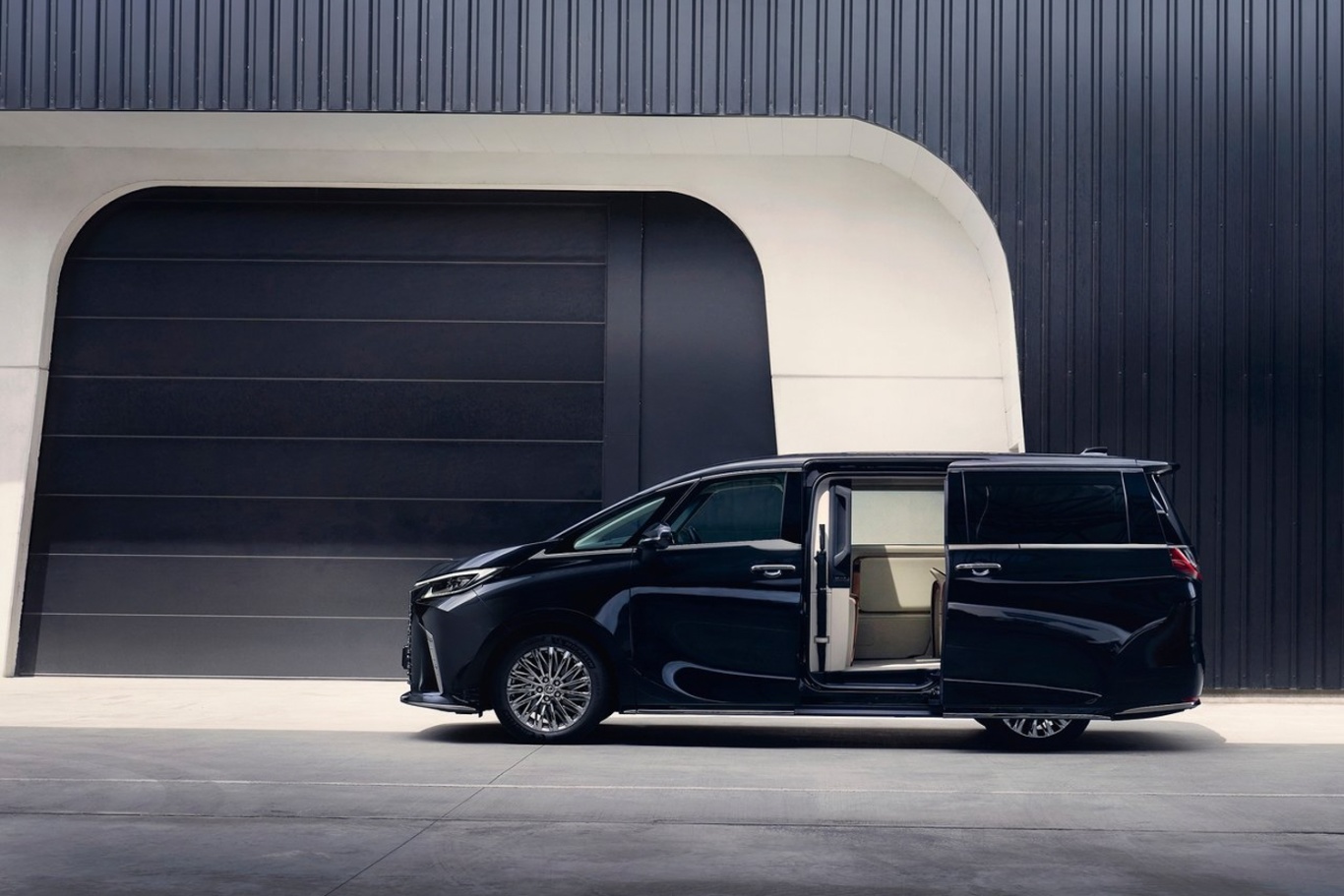 【雷克萨斯LM图片-汽车图片大全】-易车