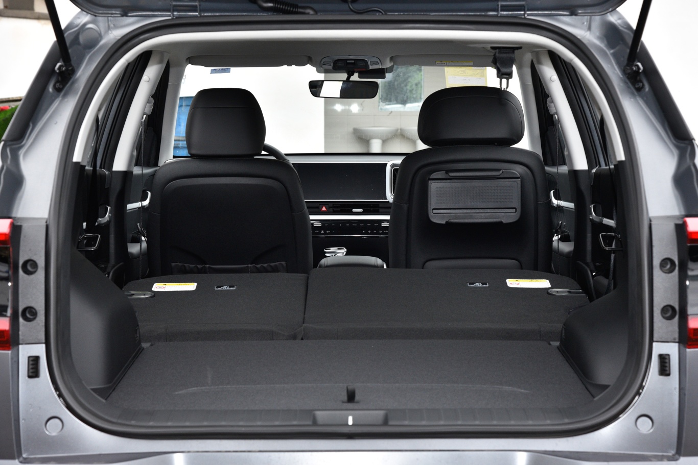 【现代ix35沐飒 2.0L LUX尊贵曜夜版两排全部放倒图片-汽车图片大全】-易车