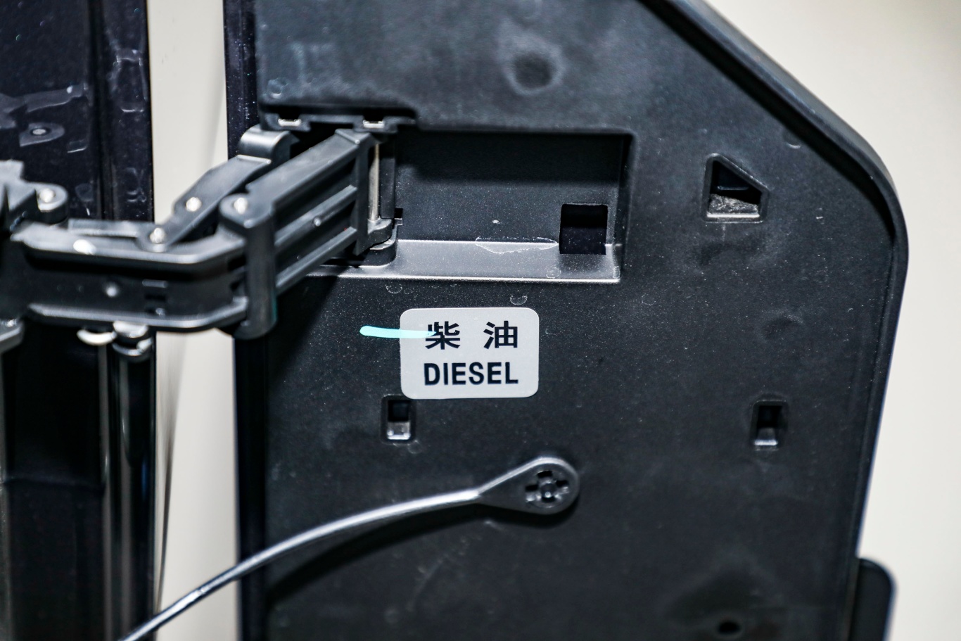 【全顺T82.3T 自动长轴中顶商旅版后双胎 15座动力底盘图片-汽车图片大全】-易车