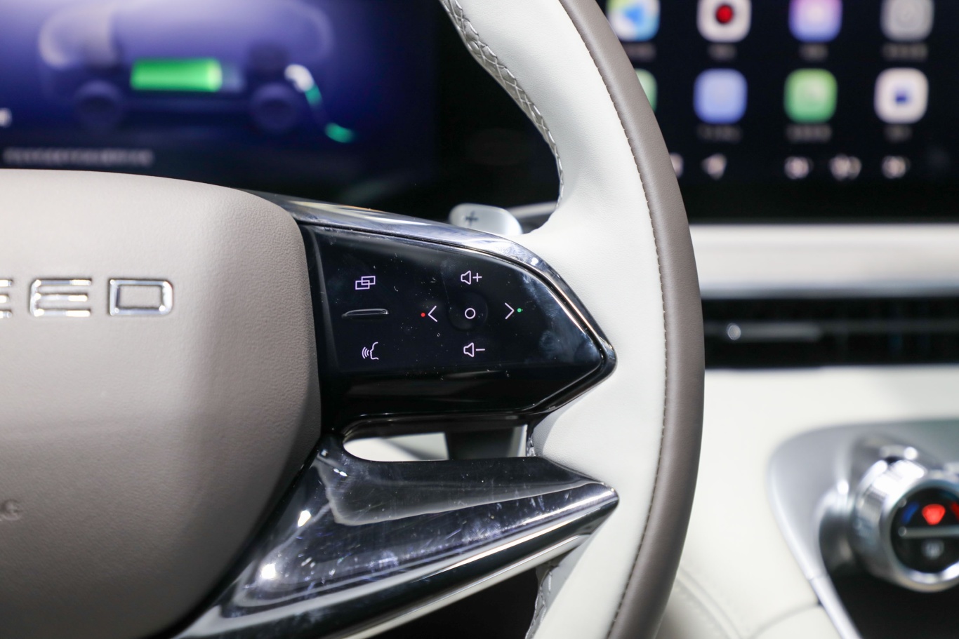 【星途瑶光C-DM1.5T 165km 四驱顶配版内饰图片-汽车图片大全】-易车