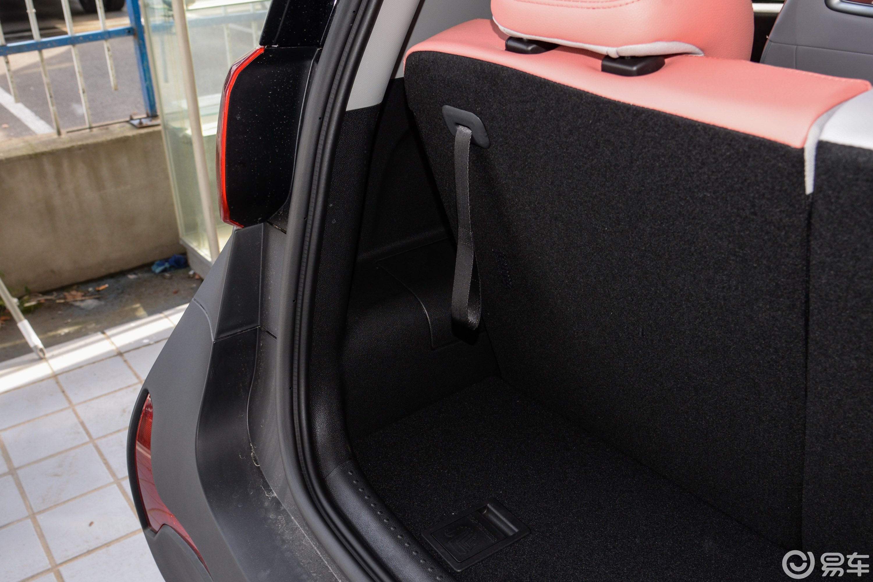 【小蚂蚁251km 真爱版后备厢图片-汽车图片大全】-易车