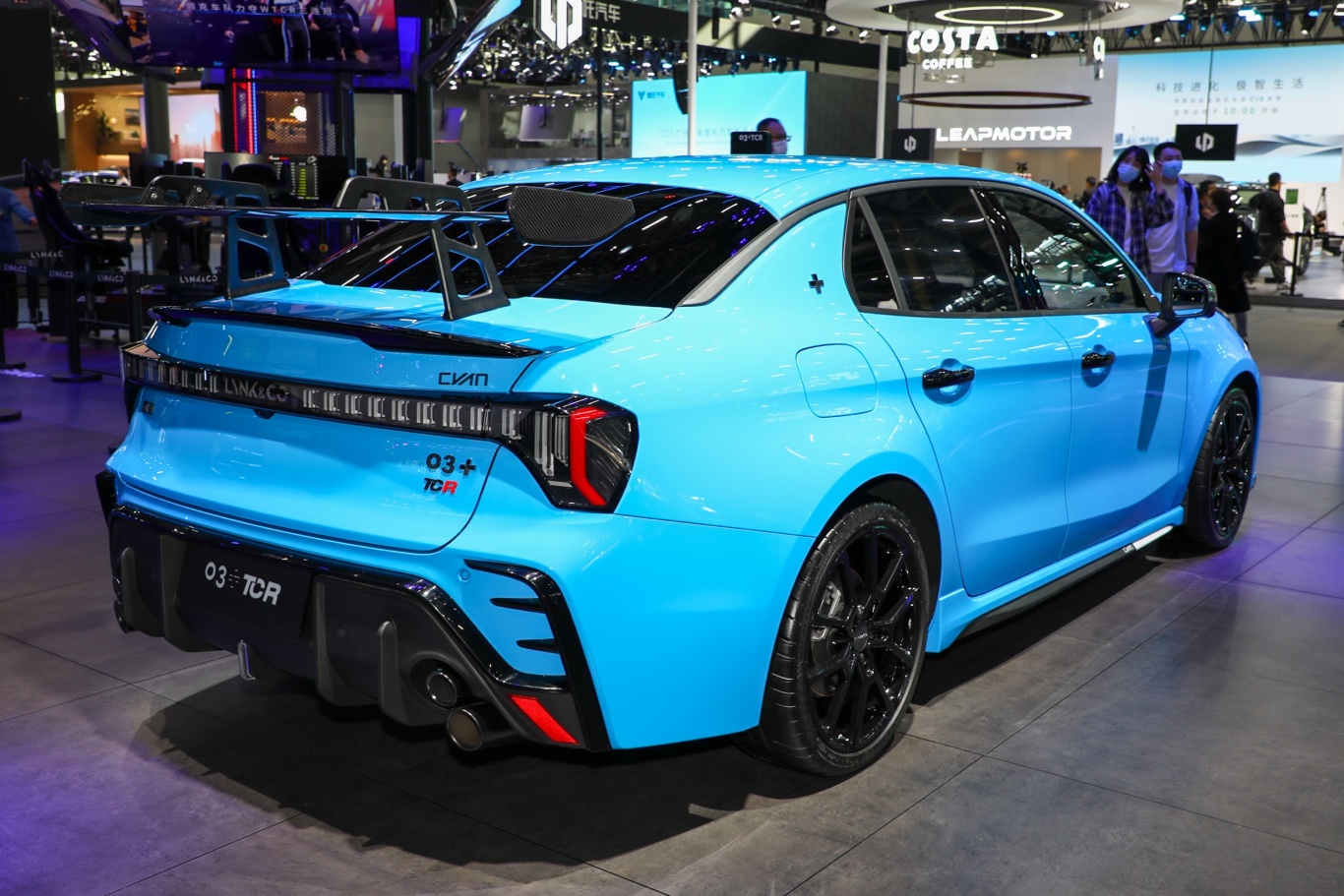 【领克0303+ 2.0T 自动两驱TCR Cyan 2座图片-汽车图片大全】-易车