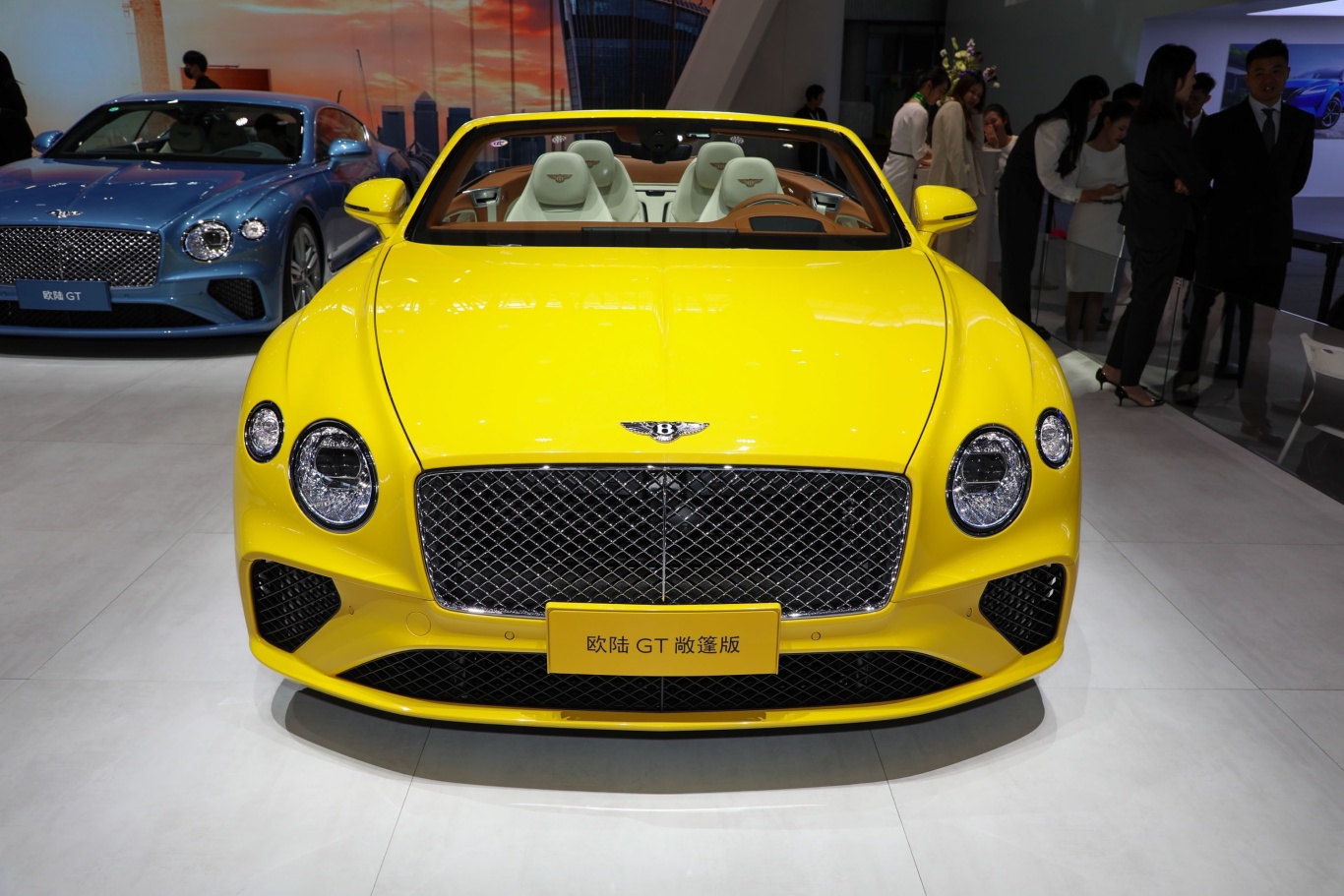 【欧陆4.0T GT V8 敞篷版外观图片-汽车图片大全】-易车