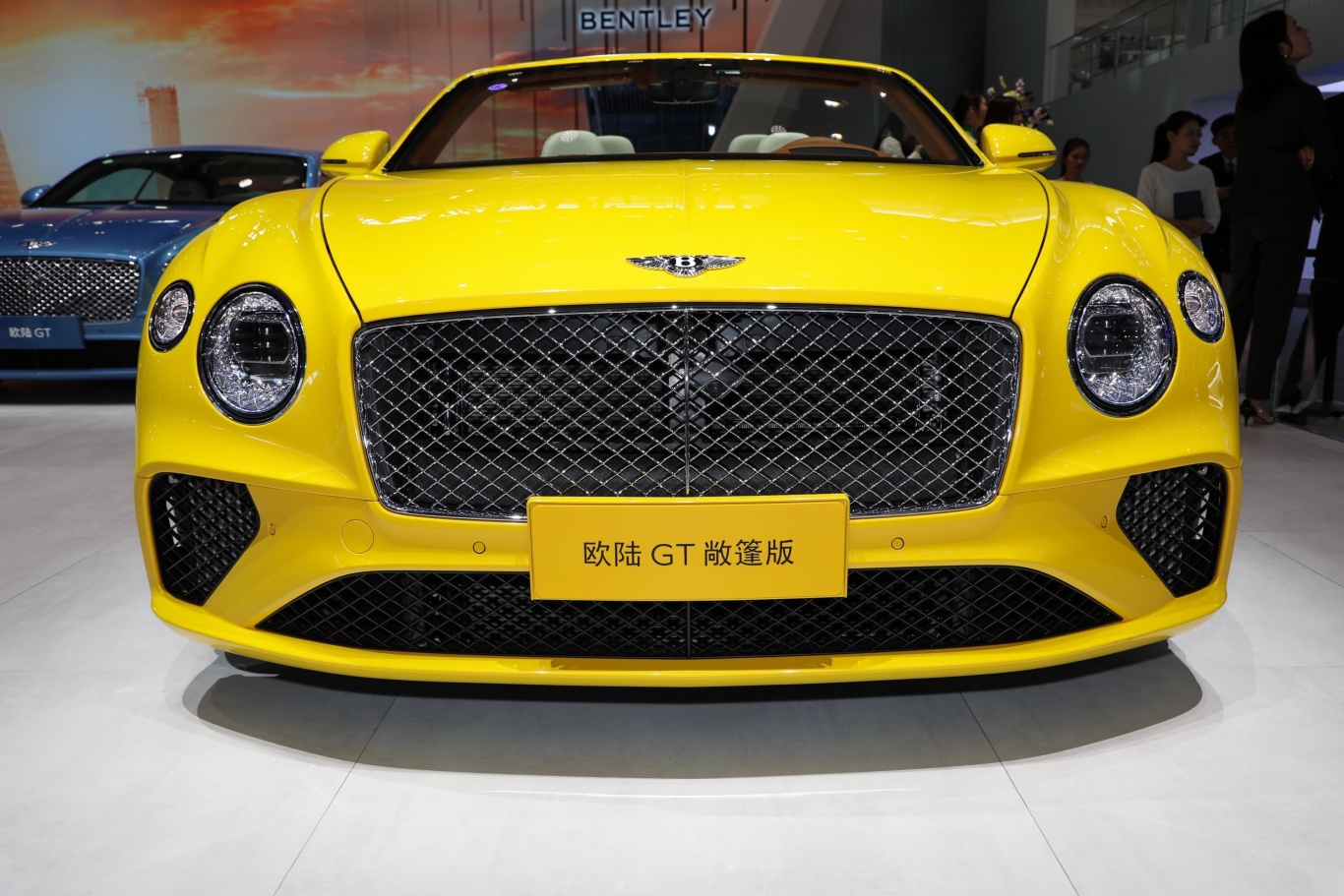 【欧陆4.0T GT V8 敞篷版外观图片-汽车图片大全】-易车