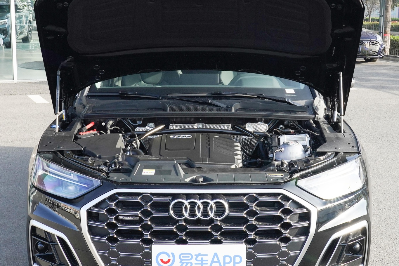 【奥迪Q5L40 TFSI 时尚动感型前舱整体图片-汽车图片大全】-易车