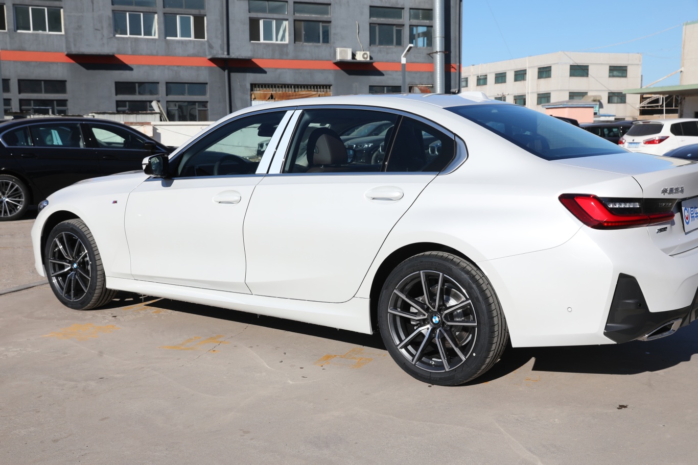 【宝马3系325Li xDrive M运动套装外观细节图片-汽车图片大全】-易车