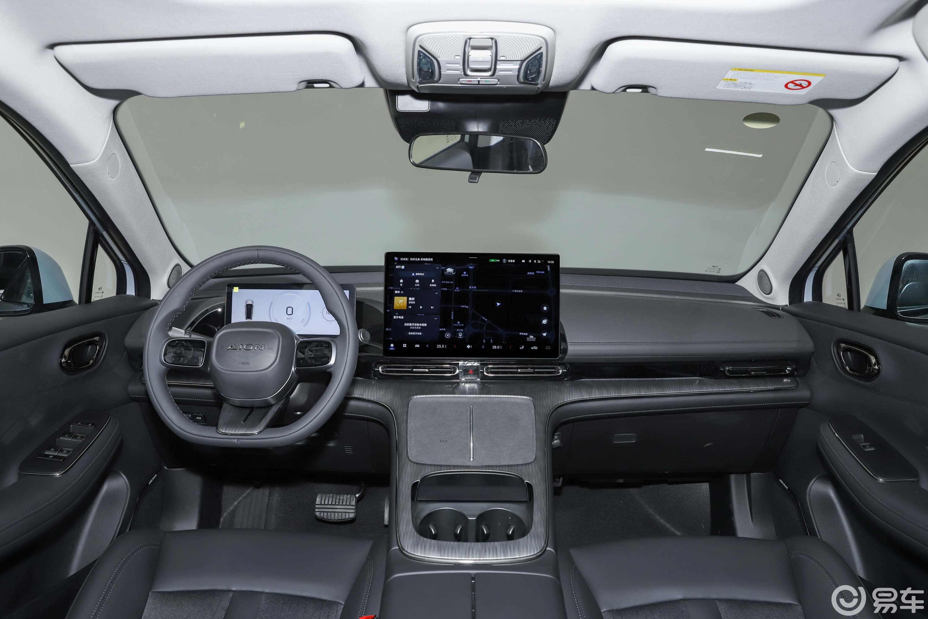 【AION SMAX 610km 80 星辰版 67.9kWh内饰全景正拍图片-汽车图片大全】-易车