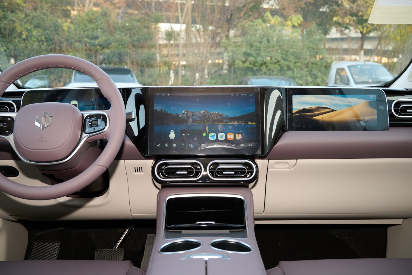 【零跑C11 增程版300km 300舒享版中控台整体图片-汽车图片大全】-易车