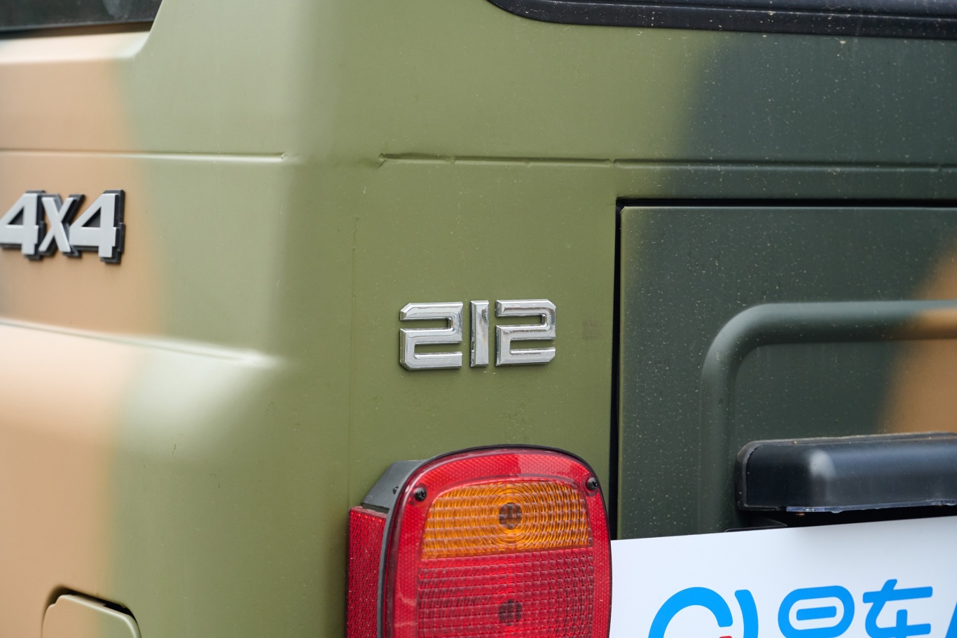 【212经典2.4T 狙击手加强版外观细节图片-汽车图片大全】-易车