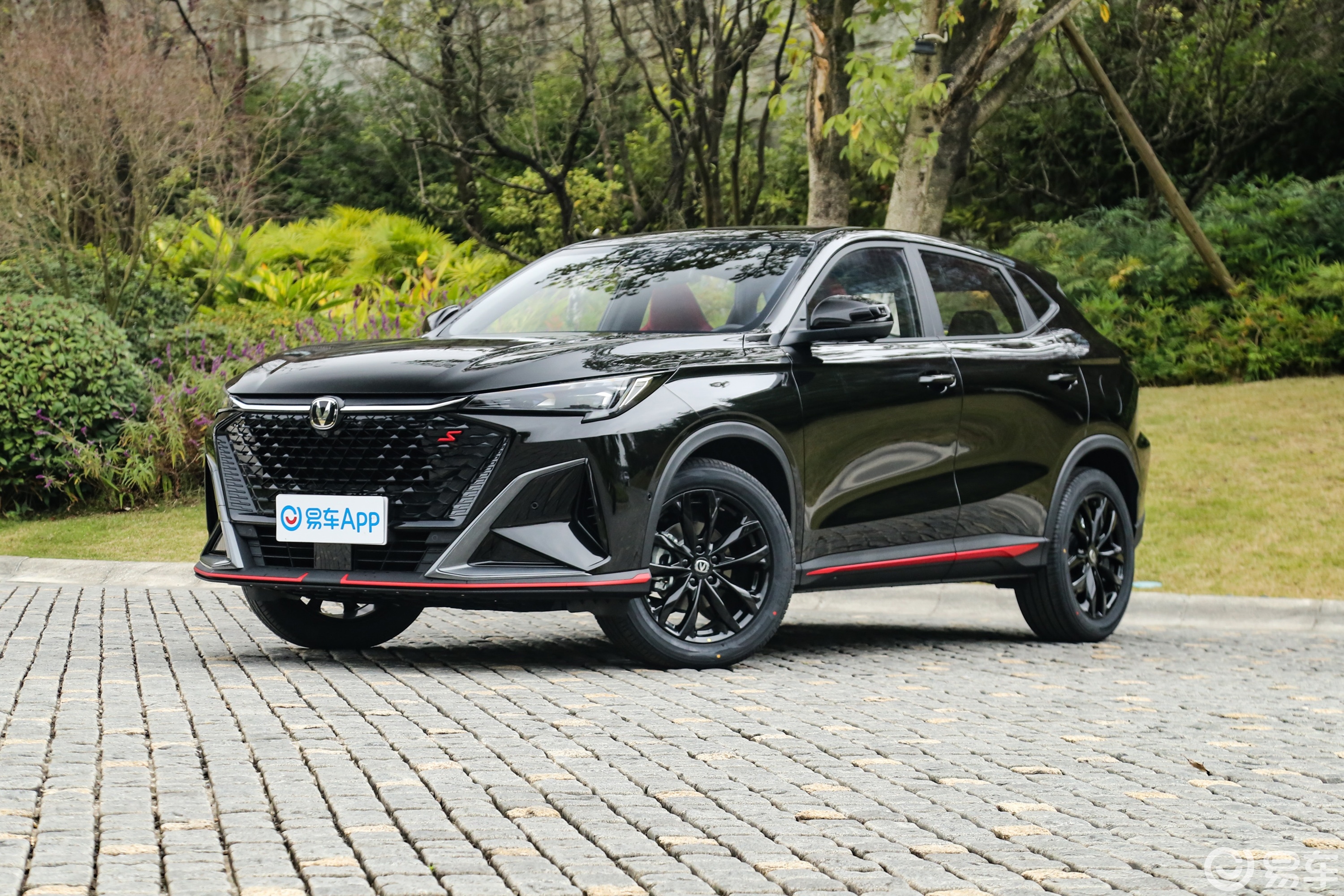 【长安X5 PLUS1.5T 智尊型侧前45度车头向左水平图片-汽车图片大全】-易车