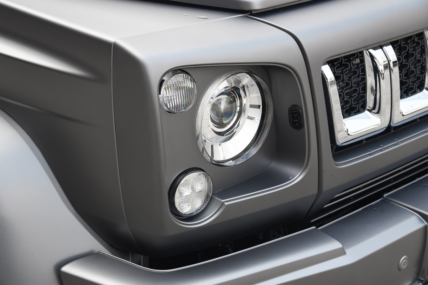 【北京越野BJ803.0T 至尊型大灯侧45度俯拍图片-汽车图片大全】-易车