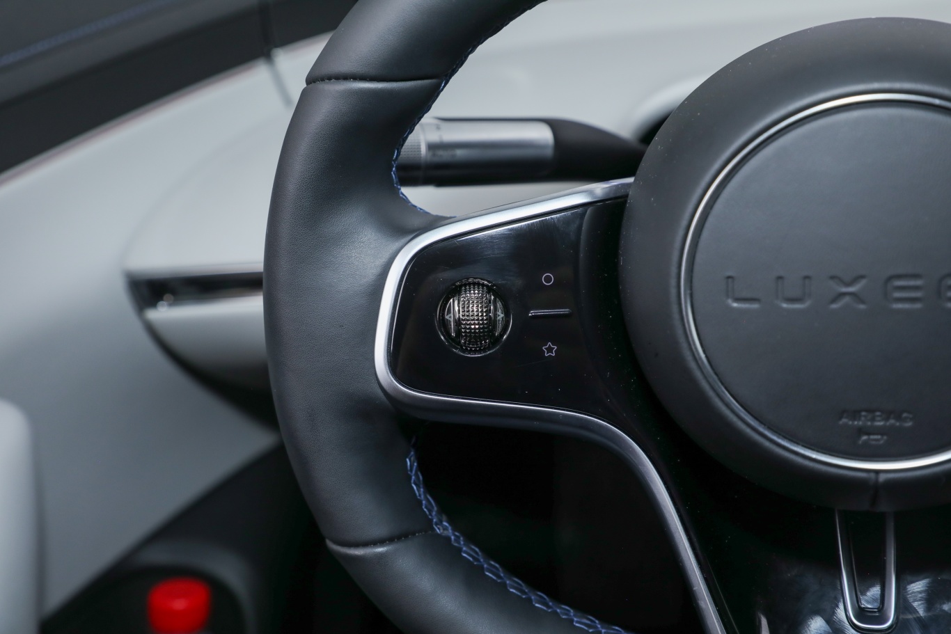 【智界S7630km 四驱Max RS左侧方向盘功能按键图片-汽车图片大全】-易车