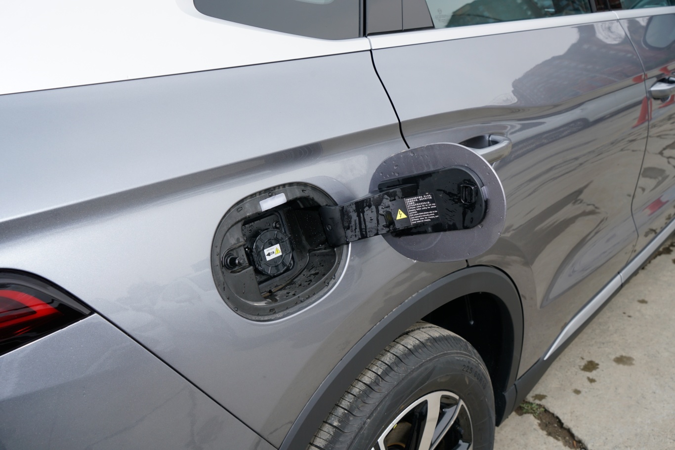 【宋Pro新能源DM-i 荣耀版 1.5L 71km 超越型动力底盘图片-汽车图片大全】-易车