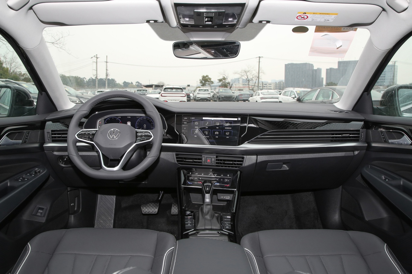 【帕萨特出众款 380TSI 星空龙耀版内饰全景正拍图片-汽车图片大全】-易车