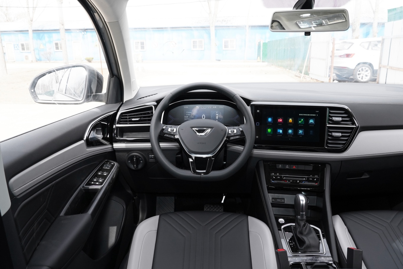 【捷达VS5自动旗舰高光版驾驶位区域图片-汽车图片大全】-易车