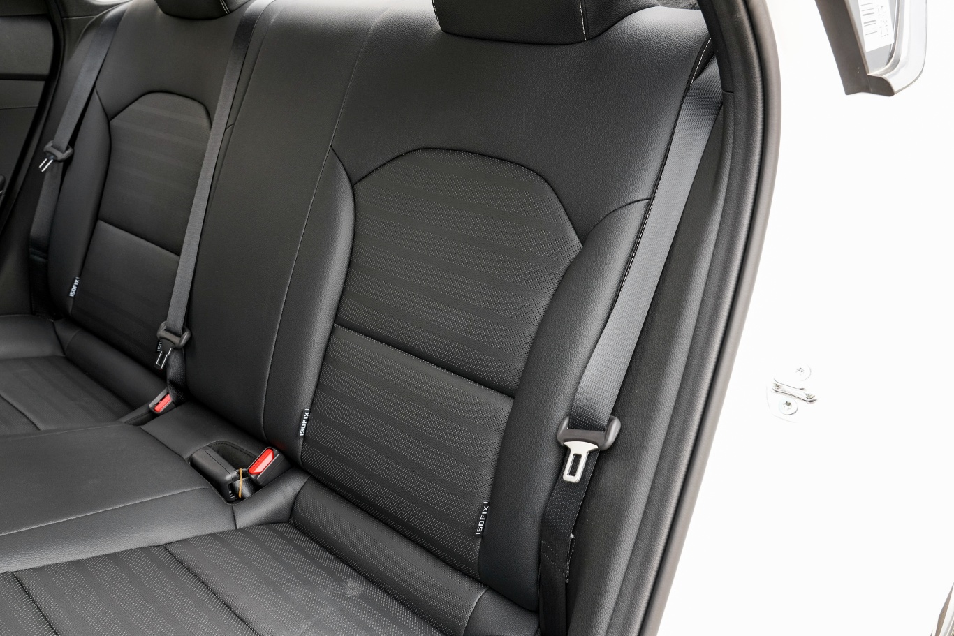 【起亚K31.5L CVT豪华智享版后排空间图片-汽车图片大全】-易车