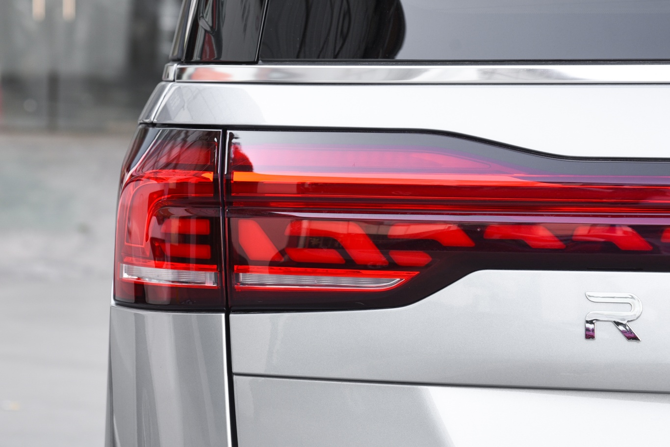 【瑞风RF8 PHEV智聆版 1.5T 150km 旗舰型外观灯组图片-汽车图片大全】-易车