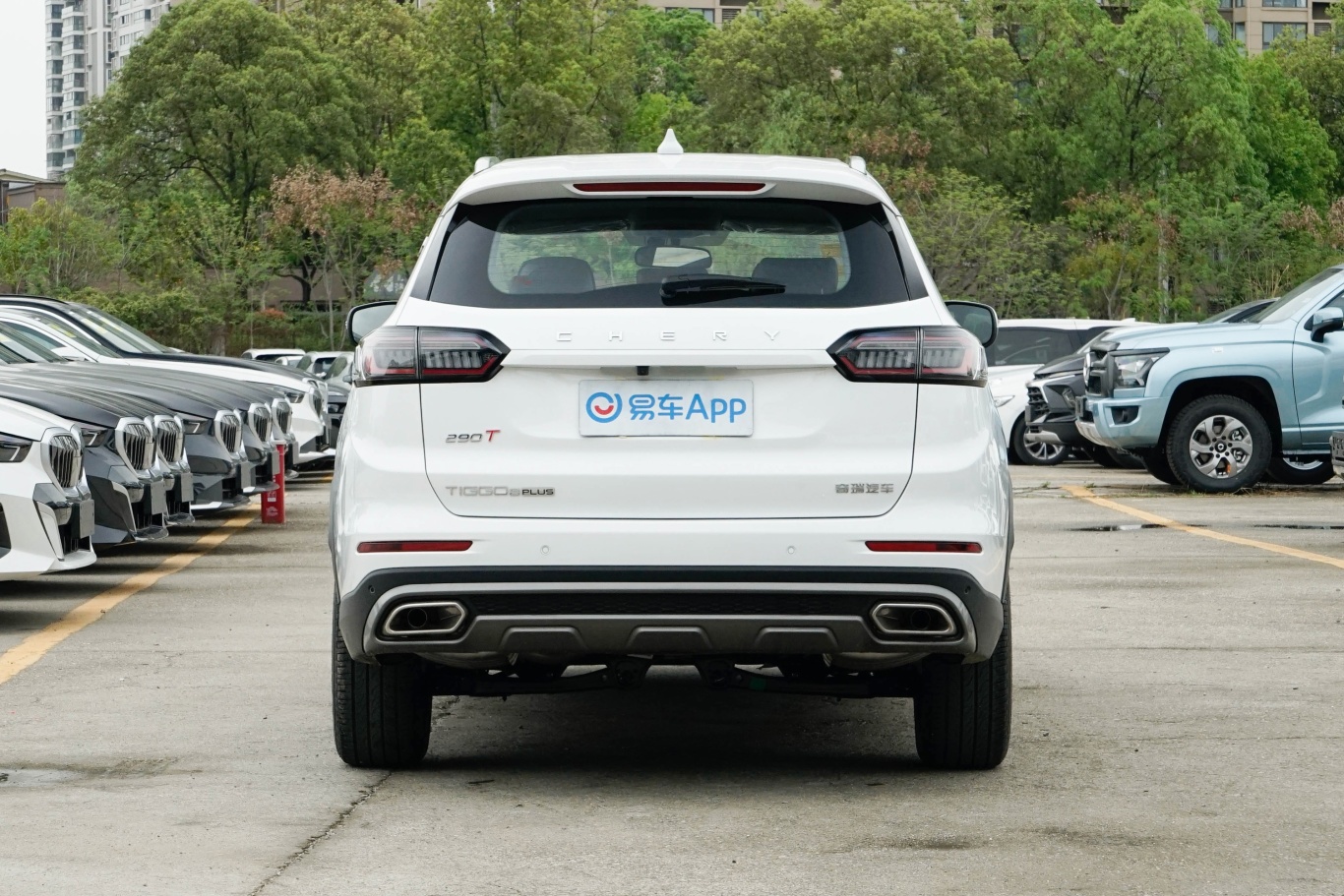 【瑞虎8 PLUS冠军版 290TGDI 豪悦 7座正后水平图片-汽车图片大全】-易车