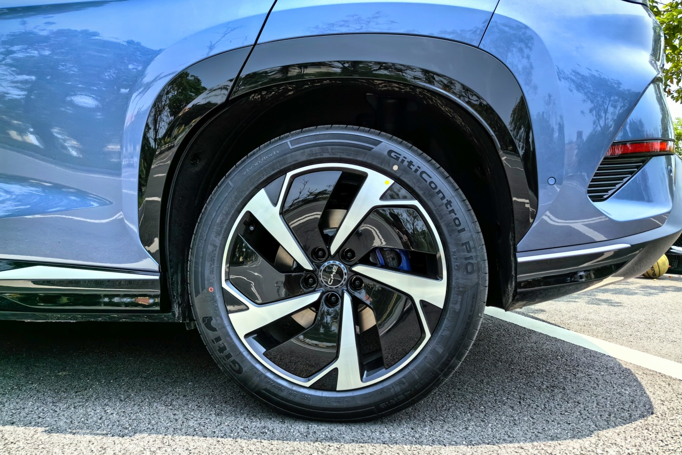 【海狮07EV610km 后驱610智航版动力底盘图片-汽车图片大全】-易车