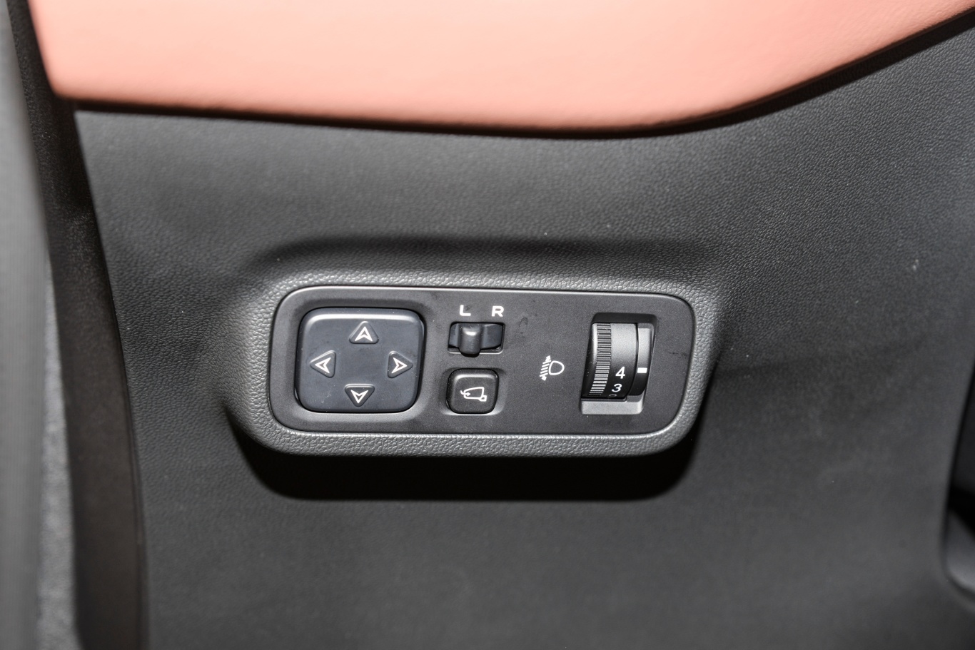 【长安启源A05真香版 1.5L 145km 超越型主驾驶位图片-汽车图片大全】-易车