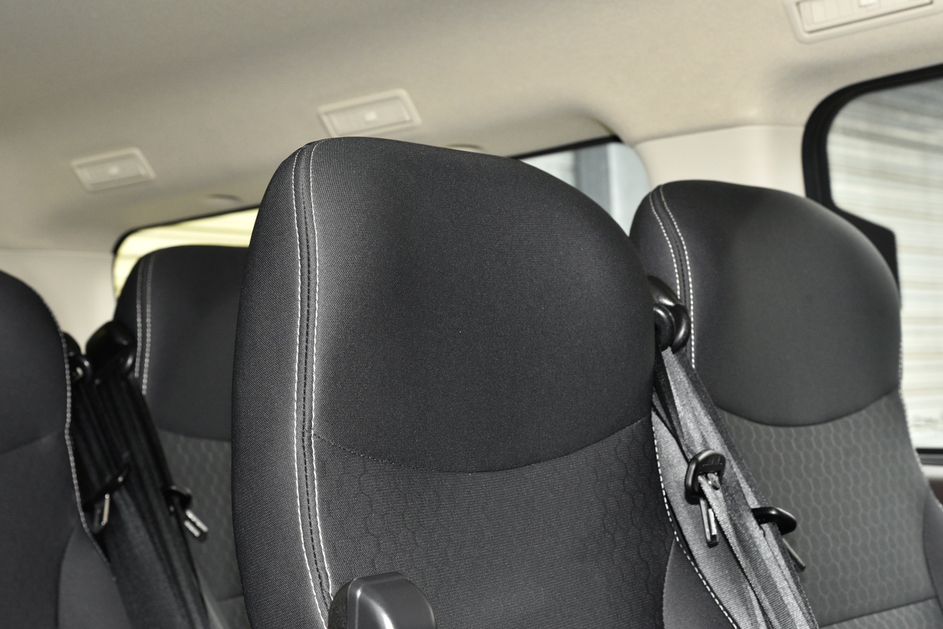 【锐胜王牌M72.0L 手动长轴精英版 9座 CNG后排空间图片-汽车图片大全】-易车