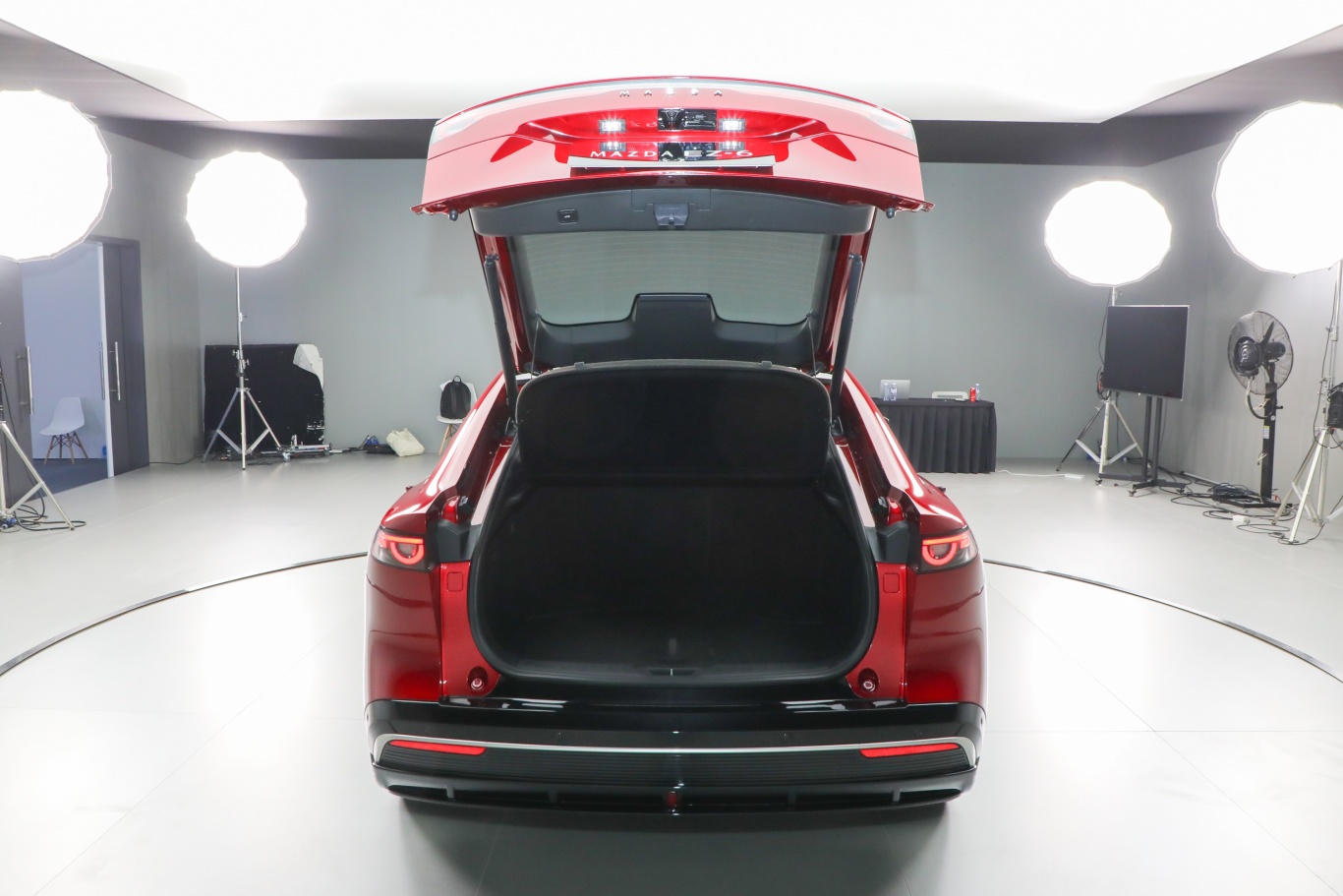 【马自达EZ-6纯电版 600km 智尊版后备厢图片-汽车图片大全】-易车