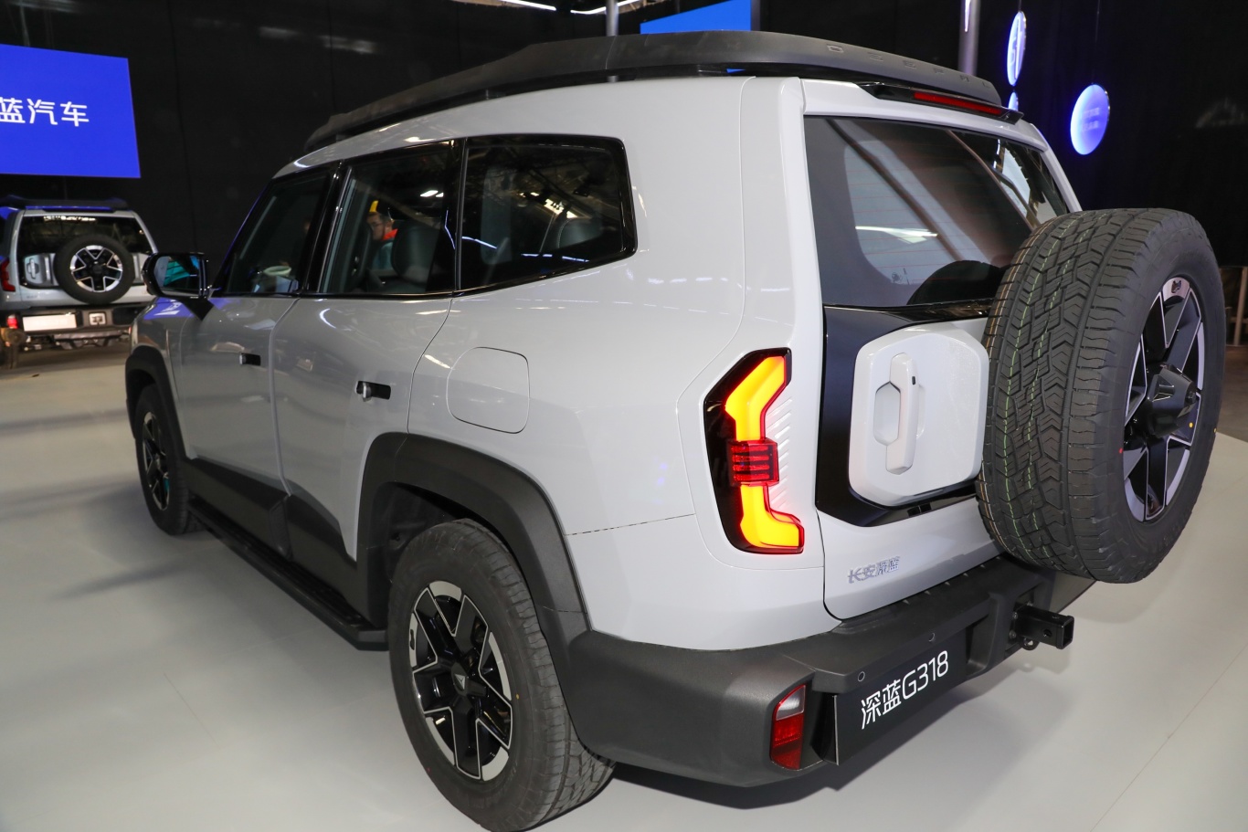 【深蓝G318174km 四驱空悬版外观图片-汽车图片大全】-易车