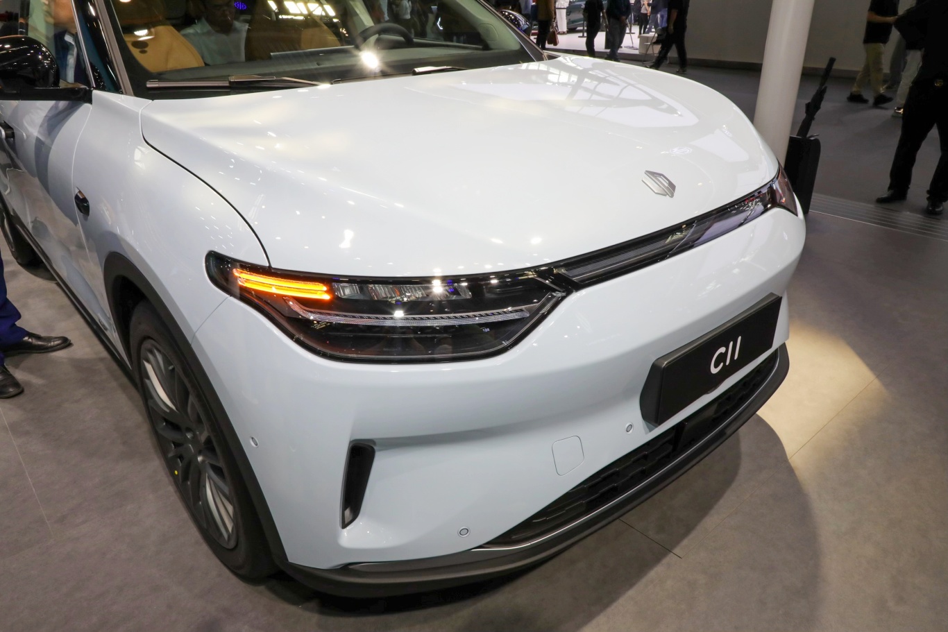 【零跑C11纯电版 580km 580四驱激光雷达版图片-汽车图片大全】-易车