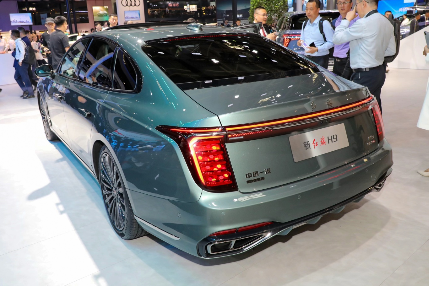 【红旗H93.0T 四驱旗领私享风尚版 4座图片-汽车图片大全】-易车