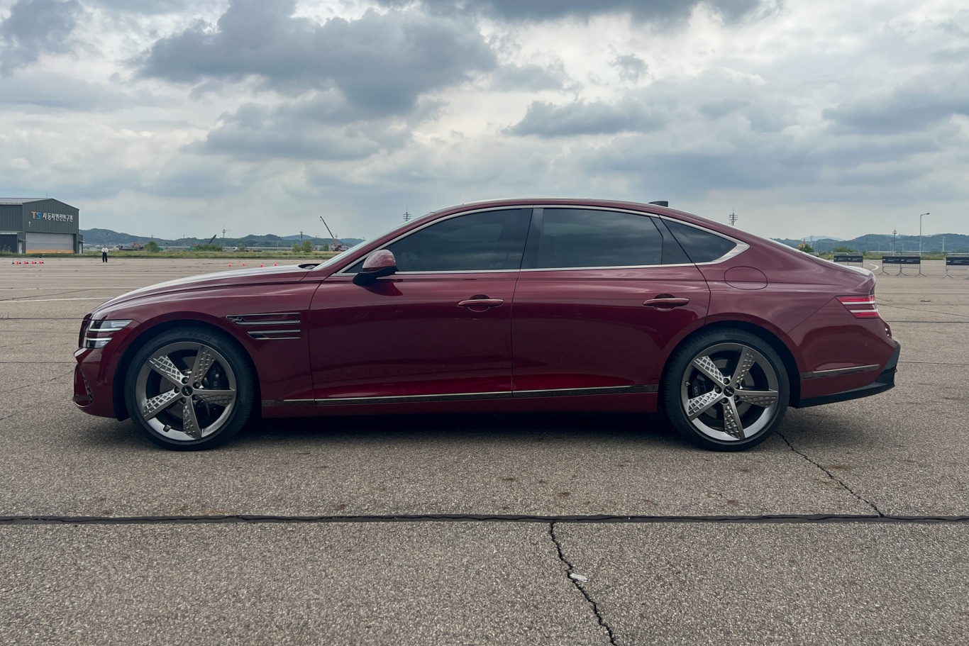 【捷尼赛思G802.5T 四驱旗舰版外观图片-汽车图片大全】-易车