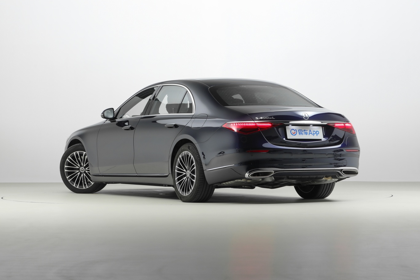 【奔驰S级 插电混动S 450 e L侧后45度车头向左水平图片-汽车图片大全】-易车