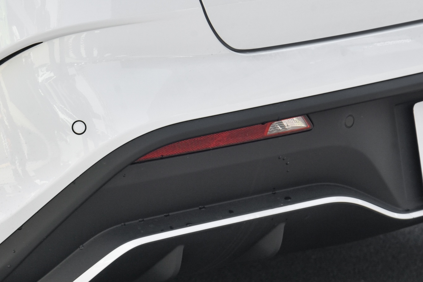 【海豹06DM-i 1.5L 120km 旗舰型外观细节图片-汽车图片大全】-易车