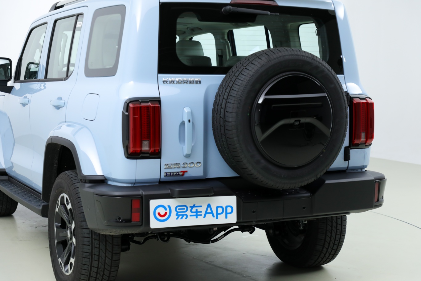 【坦克300新能源2.0T Hi4-T车尾特写图片-汽车图片大全】-易车