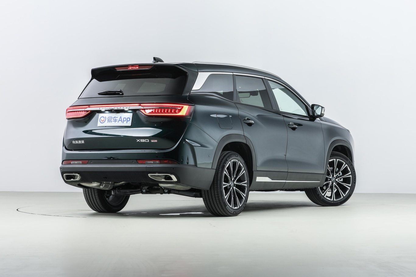 【捷途X90 PRO2.0T 旗舰版 7座侧后45度车头向右水平图片-汽车图片大全】-易车