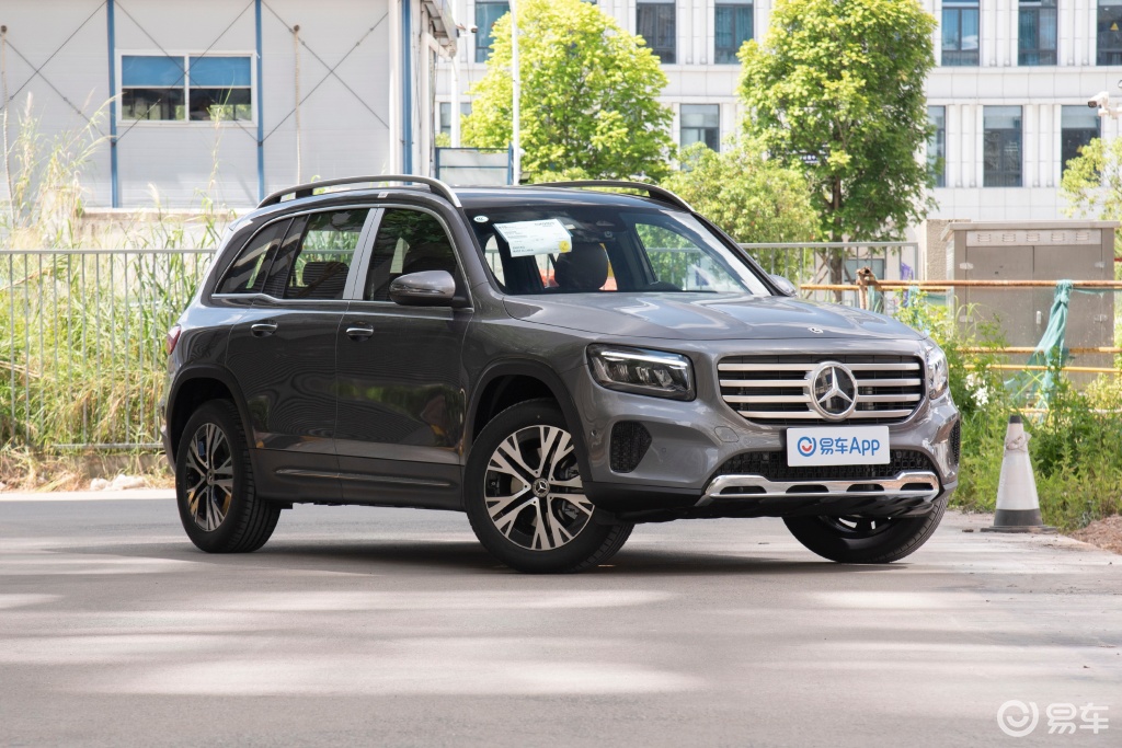 【奔驰奔驰GLB2025款GLB 220 动感型 5座】报价_图片_-参数_易车