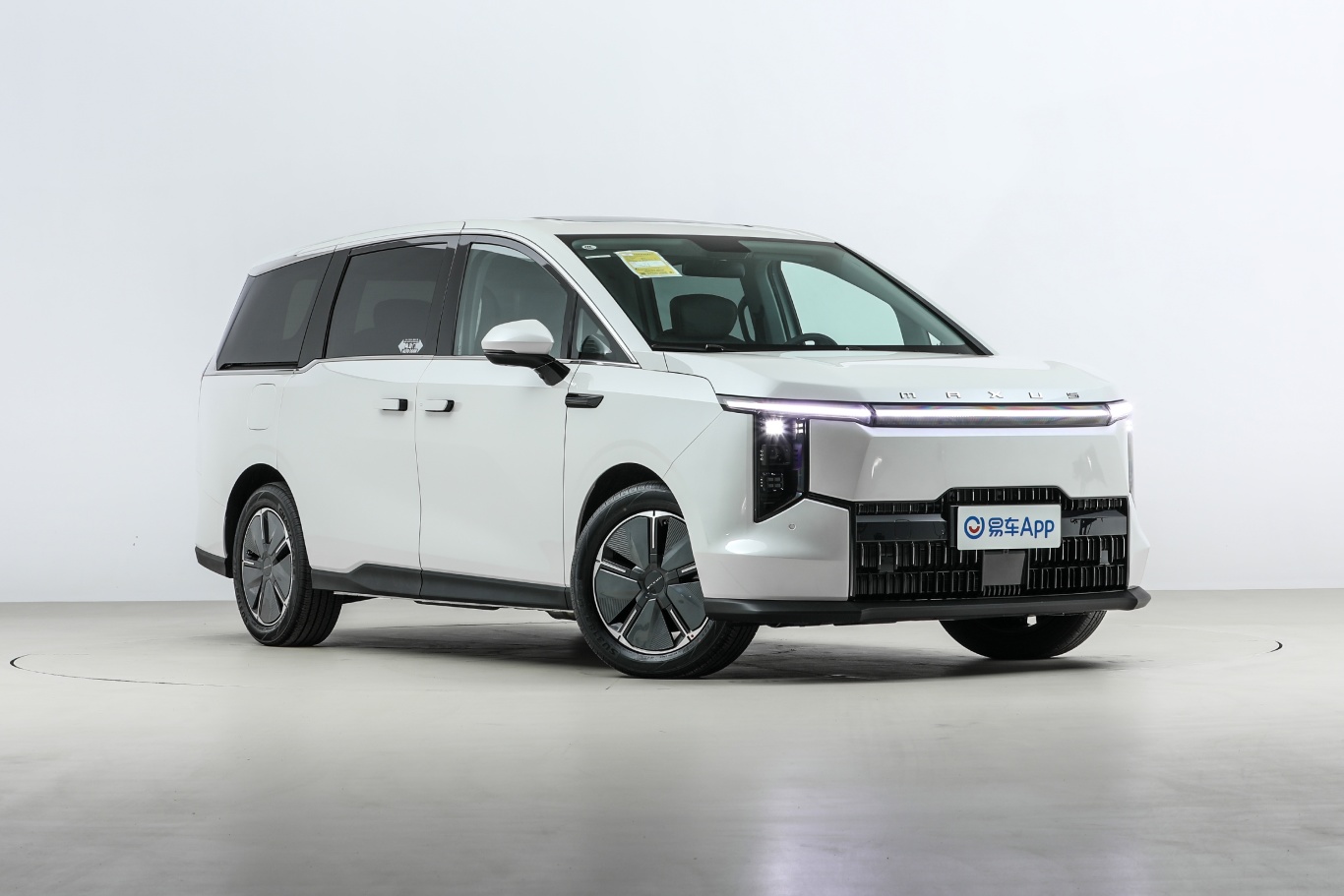 【大家7超混 1.5T 230km 超长续航奢享版 7座侧前45度车头向右水平图片-汽车图片大全】-易车