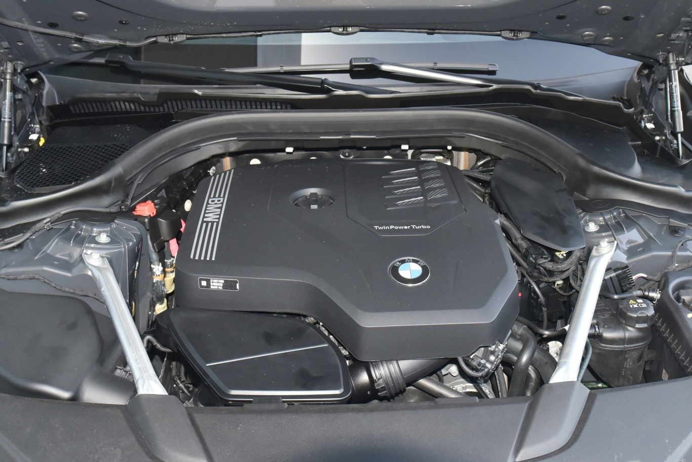 【宝马6系GT630i M运动臻享套装发动机/电机特写图片-汽车图片大全】-易车