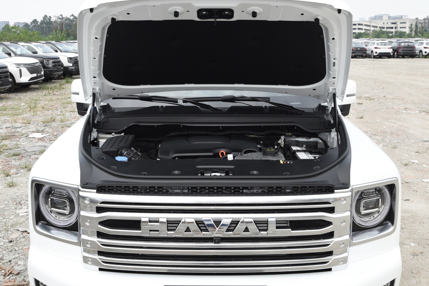 【哈弗H92.0T 探境版 5座 汽油前舱整体图片-汽车图片大全】-易车