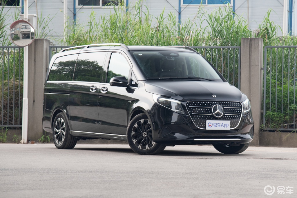 【奔驰奔驰V级2024款V 300 尊贵版】报价_图片_-参数_易车