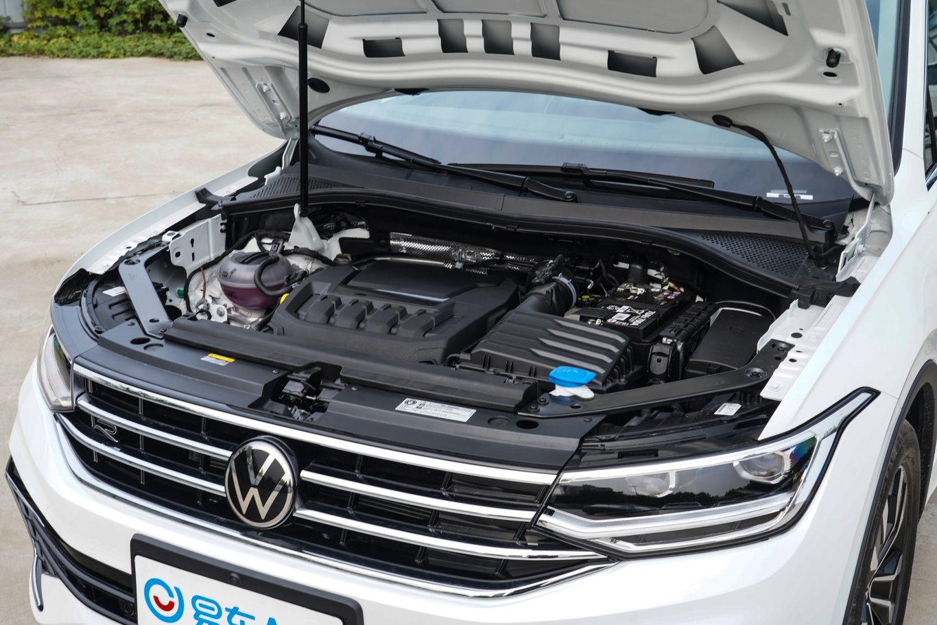 【途观L330TSI 两驱R-Line龙耀版 5座动力底盘图片-汽车图片大全】-易车